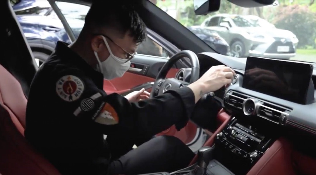 David Ong Test Drives Lexus IS 350 in Style