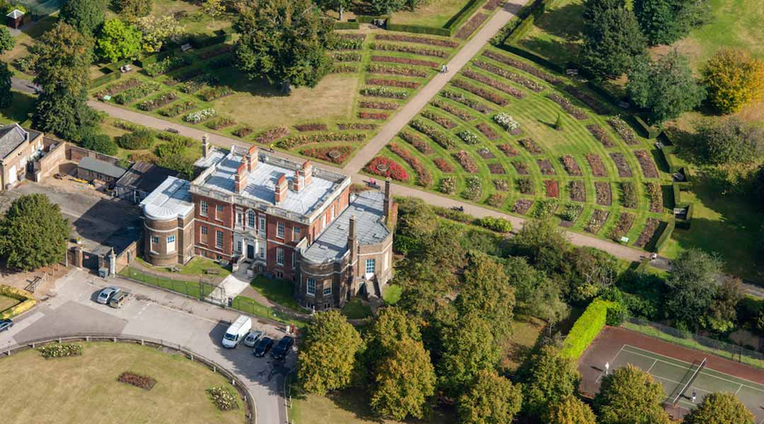 Inside the Houses That Shaped Bridgerton’s World