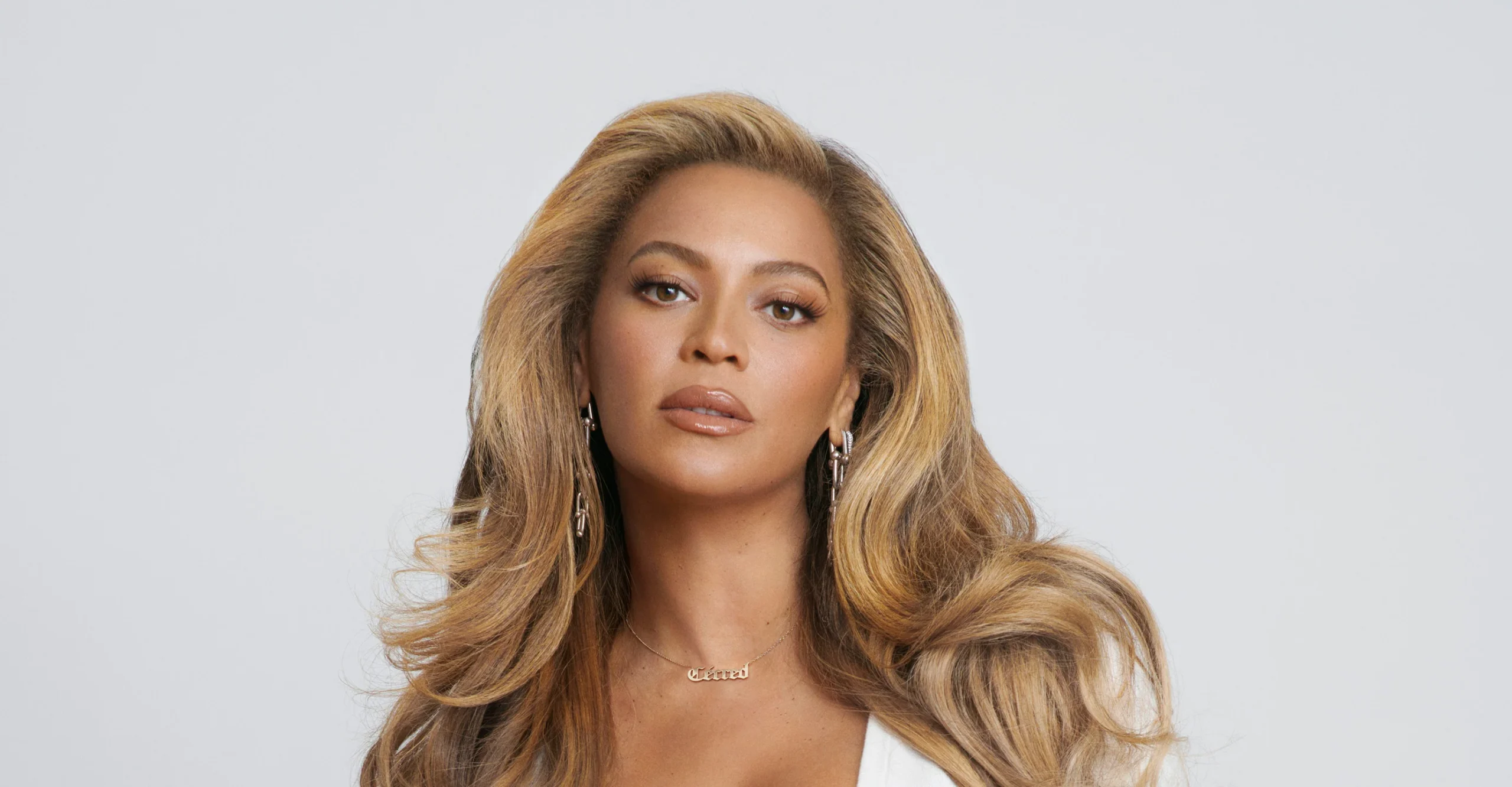 Beyoncé Tops Country Chart and Launches Hair Line